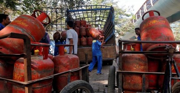 LPG use in India to surge from record as government promotes cleaner ...