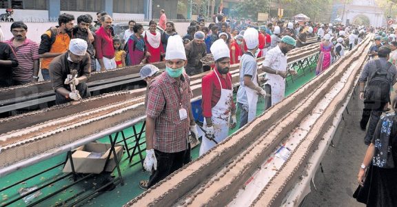 Delectable 6.5 kilometres! Kerala sets record for world's longest cake ...