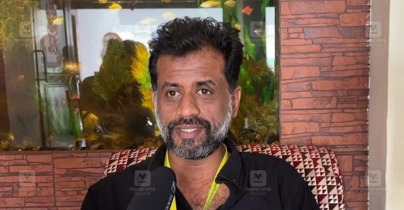 As an artist, I'm afraid of what is happening in India right now ...