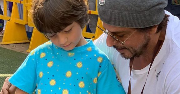 Shah Rukh Khan's son AbRam Khan's adorable performance wins hearts at ...