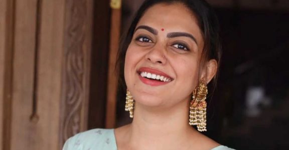 Anusree's brave revelation: Battling painful week, seeking new beginnings | Onmanorama