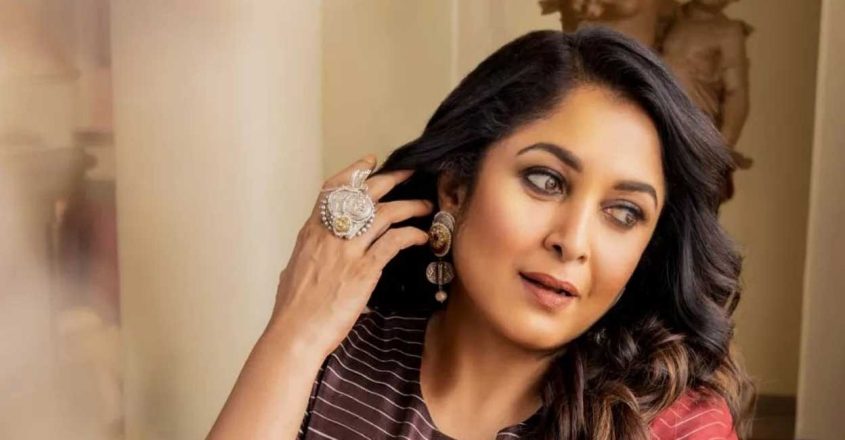 Ramya Krishnan visits Tirupati with son | Onmanorama