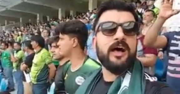 Viral video: Pakistani sings 'Jana Gana Mana..' at Asia Cup | Pakistan ...