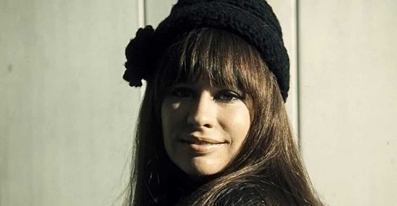 Brazilian singer Astrud Gilberto, known for 'The Girl from Ipanema ...