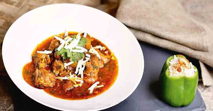 Spicy and sweet Arabian chicken curry | chicken | Arabian curry ...