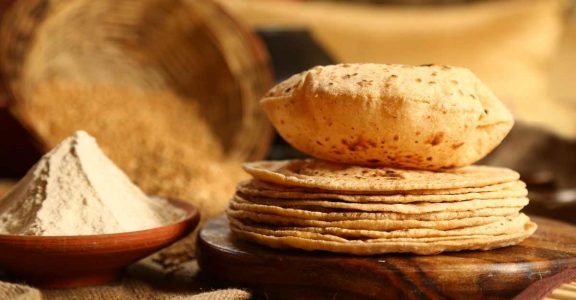 These are the delicious roti varieties in India | Food | Flatbread ...