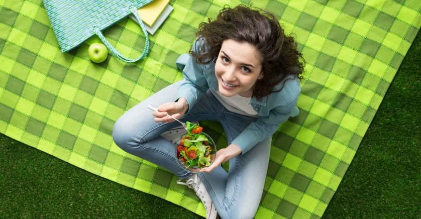 Picnic food guide: How to stay safe while eating outdoors | Foodie ...