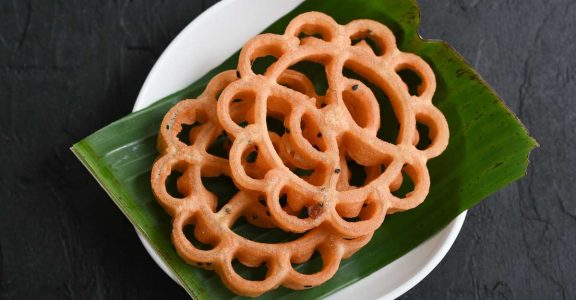 Make crunchy achappam easily at home | Kerala Recipes | Manorama English