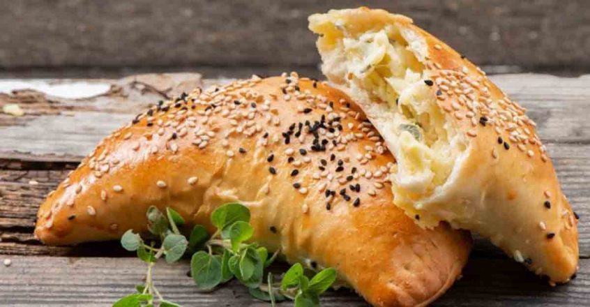 Baked pastry with cheese and za'atar for iftar | Onmanorama Food