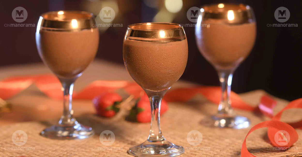 Mrs KM Mathew | Mrs KM Mathew