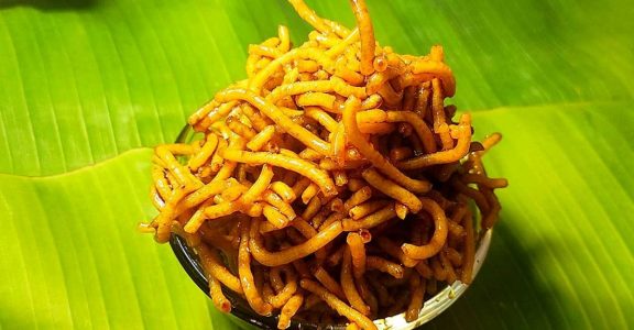Manoharam – a sweet 'n' crunchy Palakkadan snack