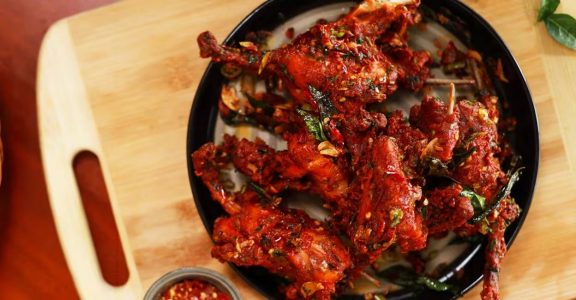 Make delicious ‘kaada’ fry at home, ‘thattukada’ style | Recipe ...