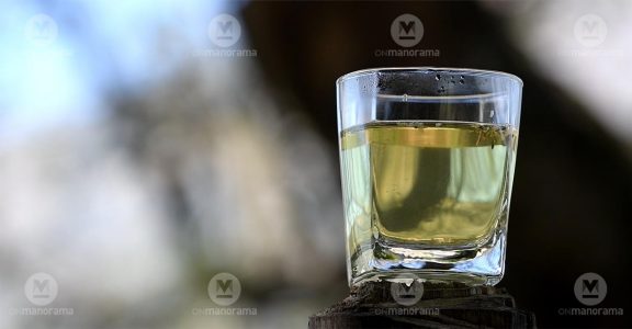 Sip on this aromatic Lebanese blend tea to feel classy | Manorama English