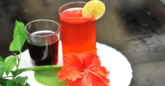 Hibiscus juice: The trendy drink that's taking summer by storm ...