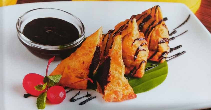 Chocolate cake samosa | Samosa | Chocolate | Dessert | Recipe | Food ...