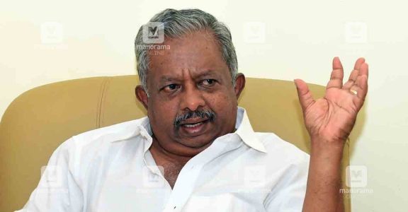 Mullaperiyar row: Previous Forest Minister K Raju had seen file on TN's ...