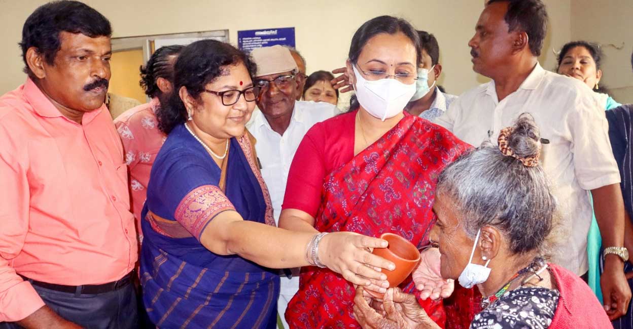 Daya Bai | Daya Bai