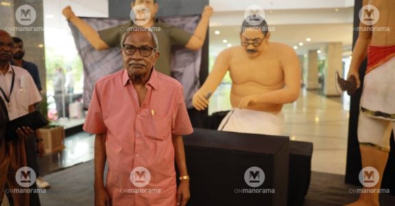 'MT Kaalam- Navathi Vandanam' concludes with drama celebrating ...