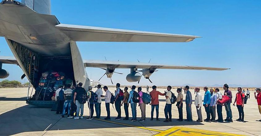 'Operation Kaveri': India brings back 231 people on Wednesday| Onmanorama