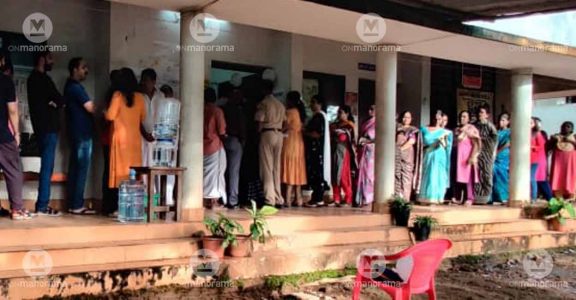 Analysis | What’s in Puthuppally’s ballot? UDF, LDF confident after ...