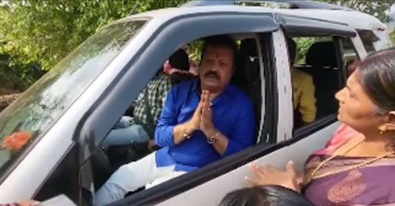 I have the right to scold my party workers, says Suresh Gopi