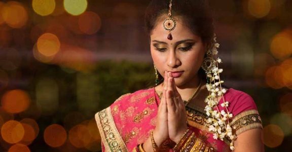 Decoding 'namasthe' pose during prayer | Lifestyle Astro | English Manorama