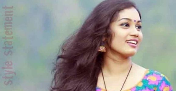 Parasparam Serial Actress Meenakshi Original Name