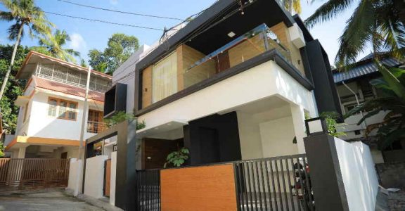 This reasonably budgeted Kowdiar house is built on a 3-cent plot ...