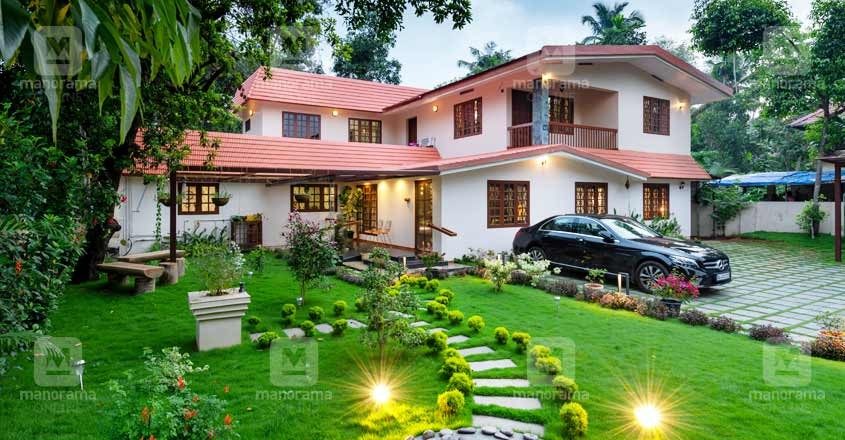 How this magnificent Aluva house regained its glory after floods ...