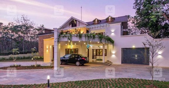 This palatial mansion in Changanassery is an architectural marvel ...