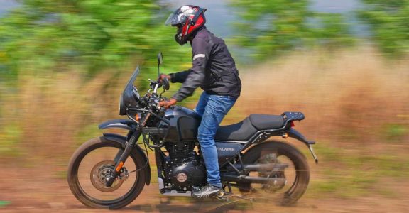 Royal Enfield Himalayan: Performance Review ZigWheels | atelier-yuwa ...