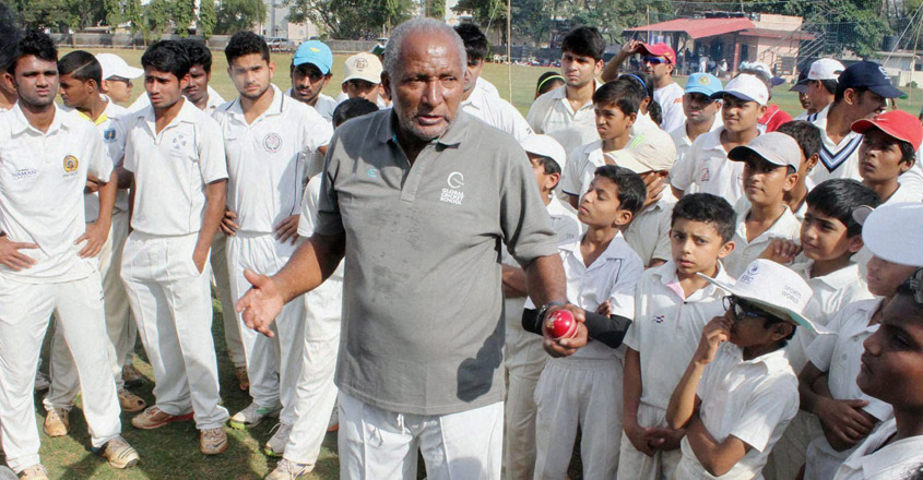 Dennis Lillee | Dennis Lillee