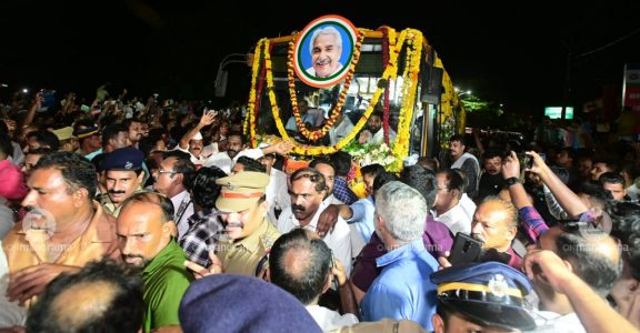 Sea of mourners slows down the tireless leader on his final journey