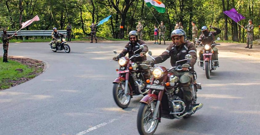 Army Commander leads bike rally to Kargil War Memorial | India News ...