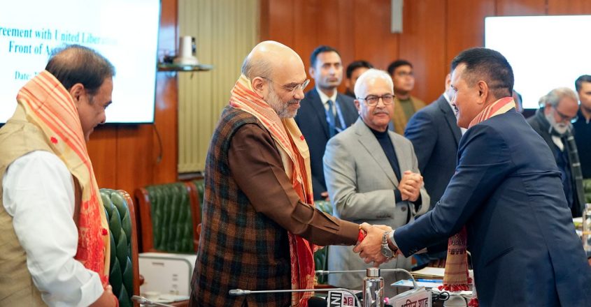 ULFA signs peace accord with Centre, Assam govt