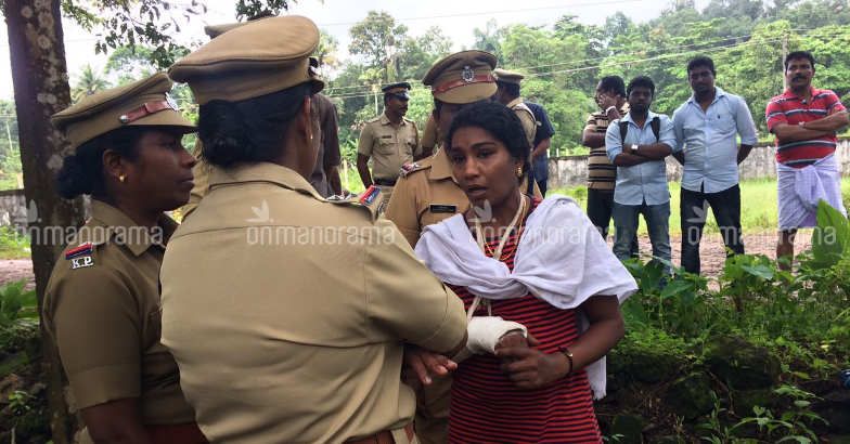 Manganam murder: victim identified; goon, wife arrested | Manganam ...