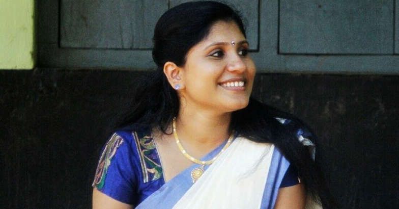 Deepa Nishanth backs Hussain painting show, Sangh Parivar issues acid ...