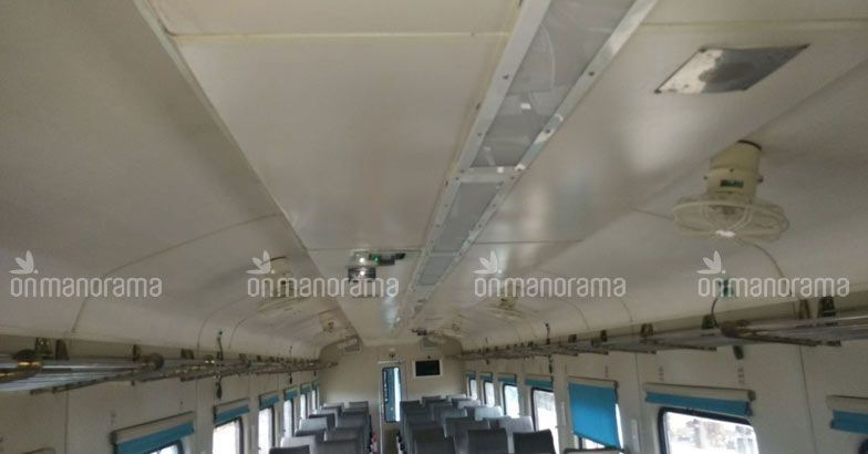 Take a look at the brand new coaches of Venad Express | Latest Kerala ...