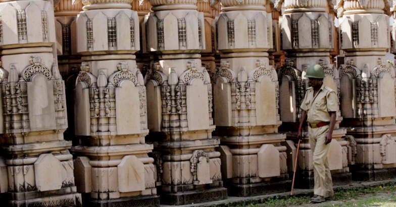 Ayodhya temple dispute: SC suggests out-of-court settlement, BJP hails ...