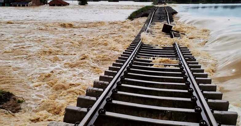 Bihar flood: 41 dead, around 65 lakh affected | Nitish Kumar | NDRF ...