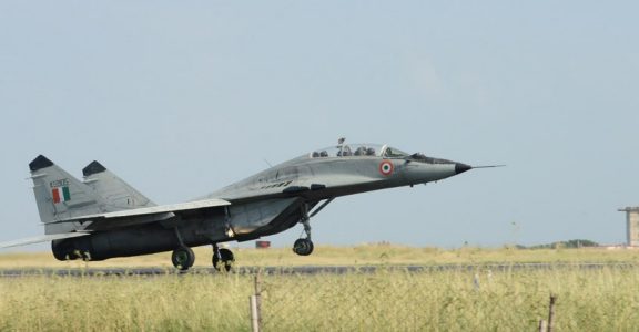 Defence ministry approves purchase of 33 fighter jets amid border ...