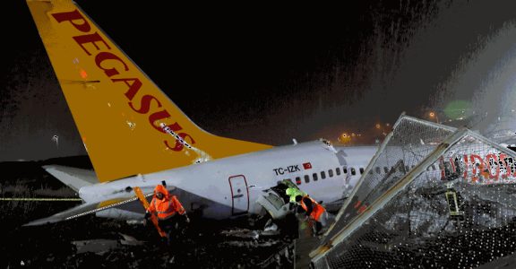 Three dead, scores hurt, in Turkey plane accident