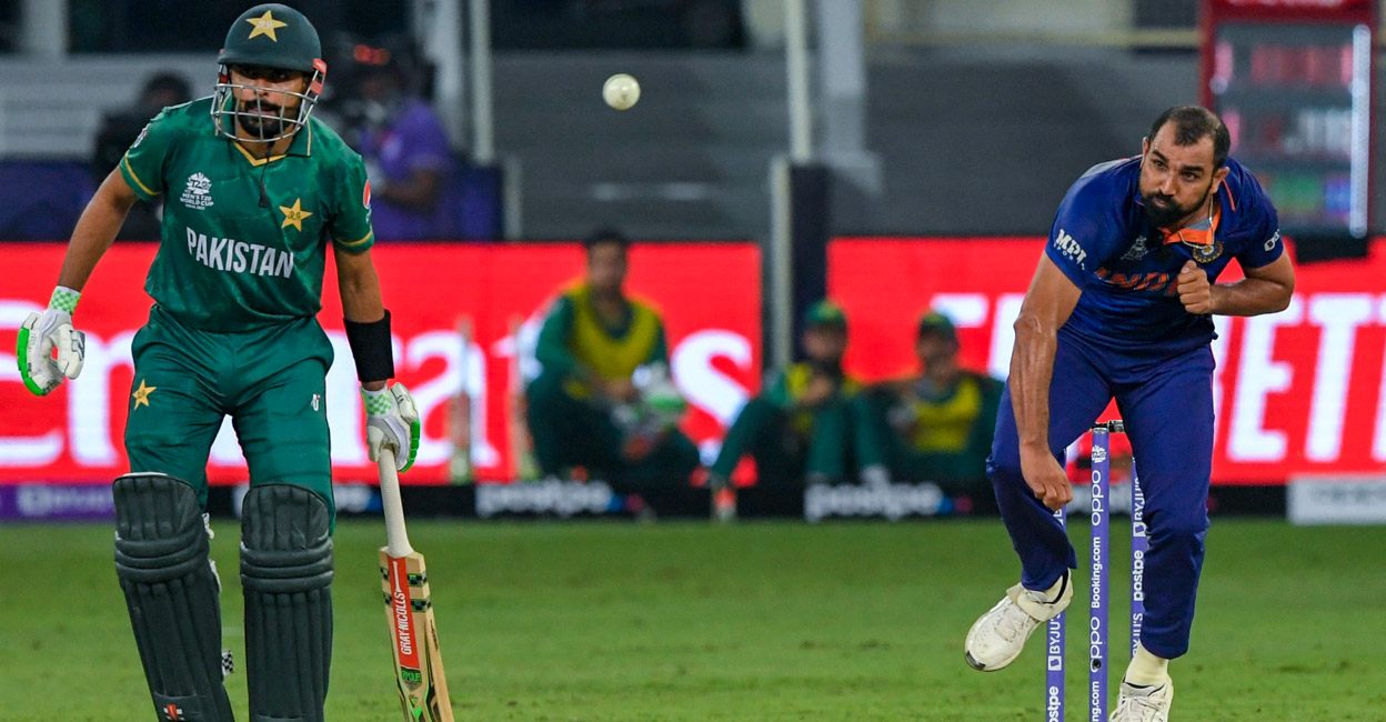 India beat Pakistan: B-Town ecstatic over the win!