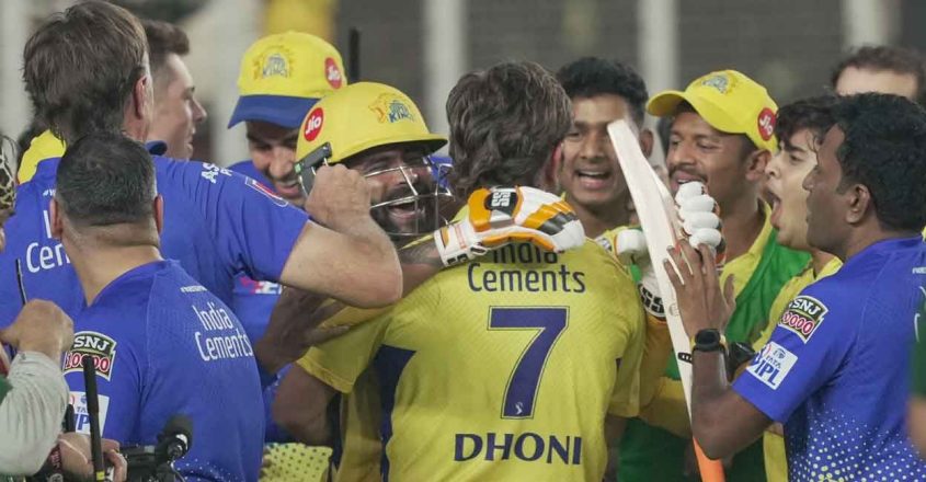 Watch Dhoni, Jadeja celebrate CSK's thrilling win | IPL News | Onmanorama
