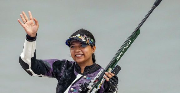 Asian Games: Indian shooter Sift Kaur Samra wins gold with world record ...