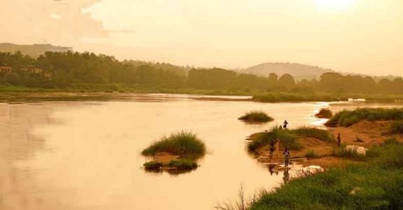 In and around MT's Kudallur by the barren Nila | Palakkad | Palakkad ...