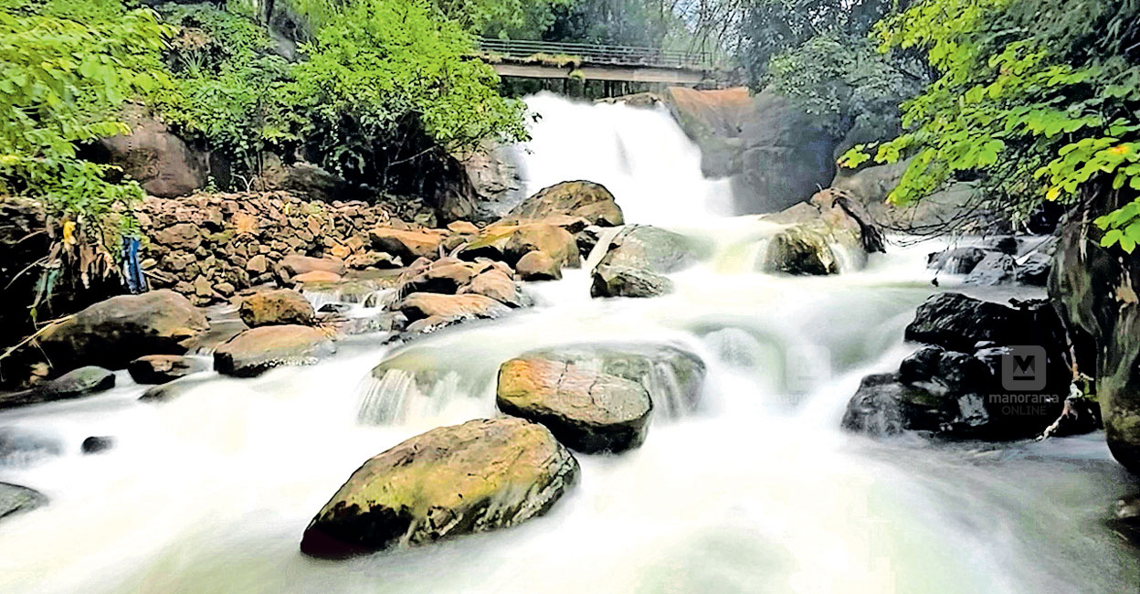 Waterfalls | Waterfalls