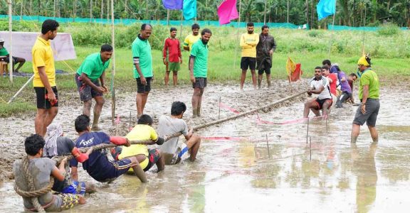 Rainspotting in Kerala: Wayanad to resume 'Splash' monsoon carnival ...