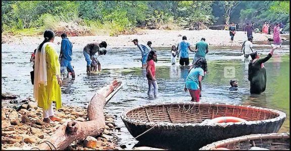 Visitors flock to Adavi tourism site as sky clears up | Kerala ...