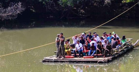 Bamboo raft ride at Kuruva win praises for ensuring visitor security ...